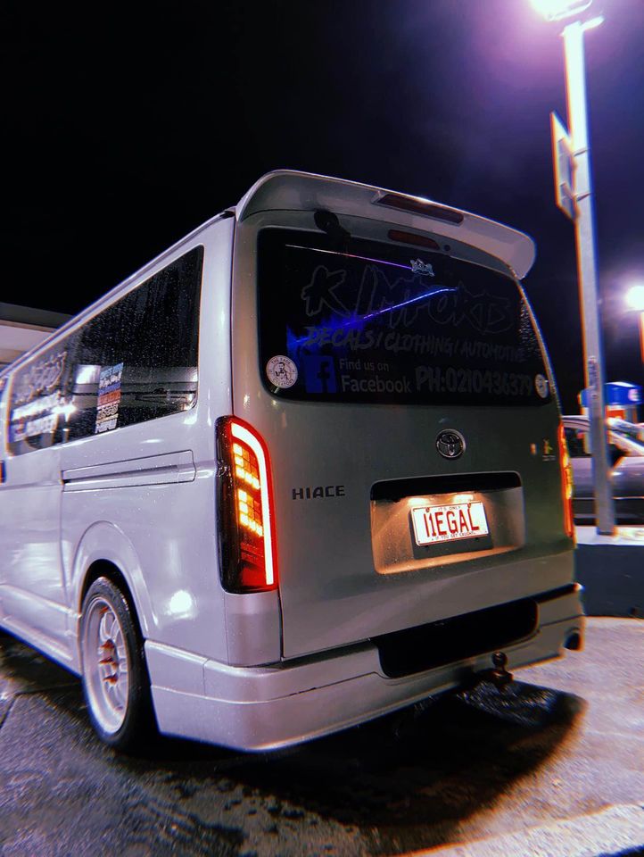 Hiace Tail Light – KIMPORTS